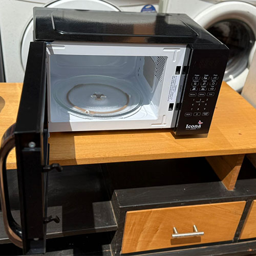 Icona Microwave - Mula Investments